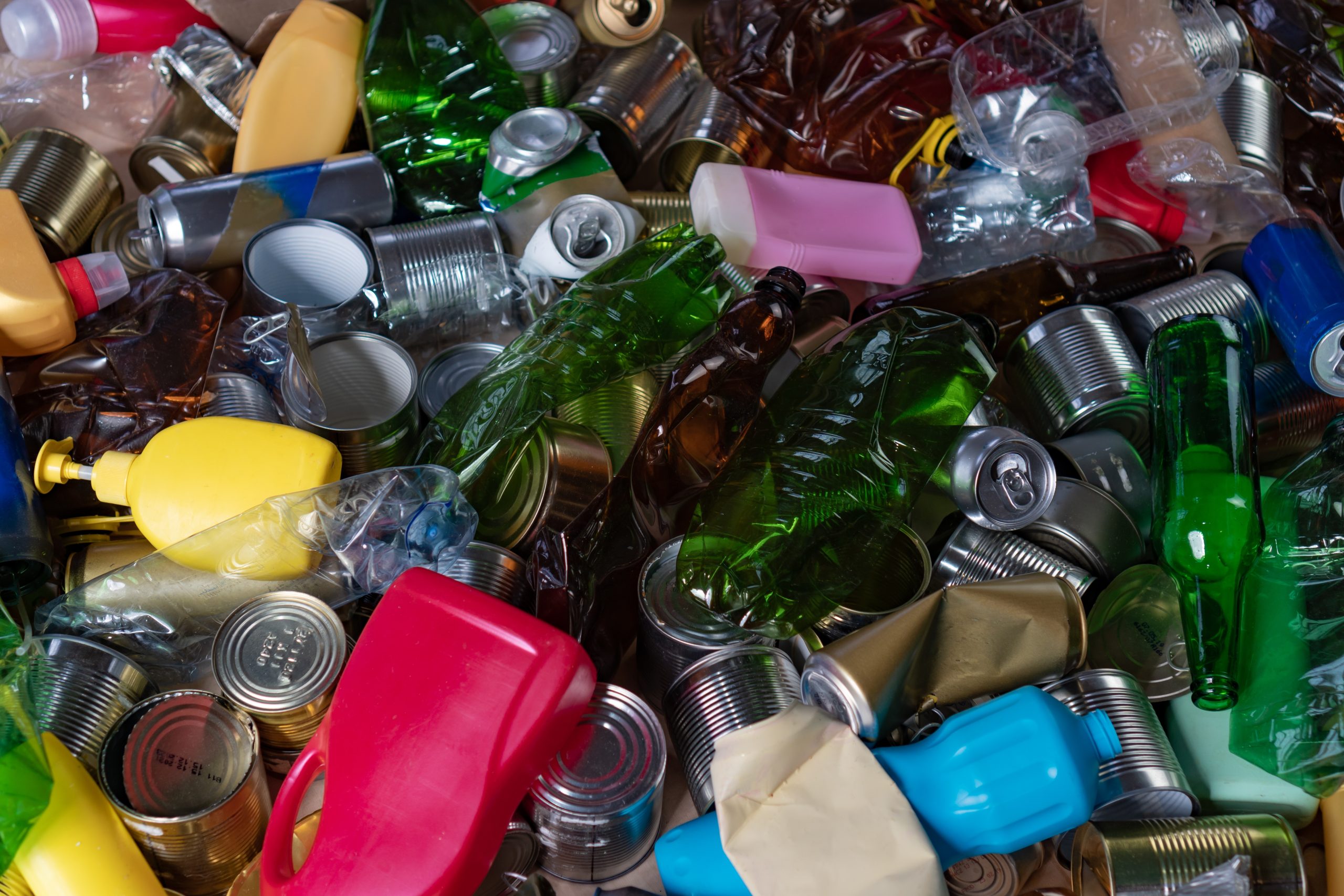 Understanding Contamination in Recycling - Evolve Waste